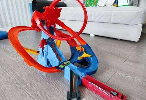 Трек Hot wheels вулкан