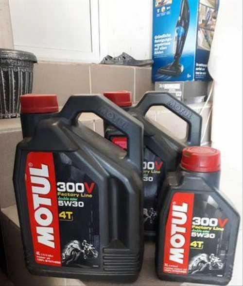 Моторное масло motul 300V 5w30