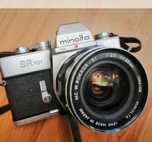 Пленочный фотоаппарат Minolta SR 101