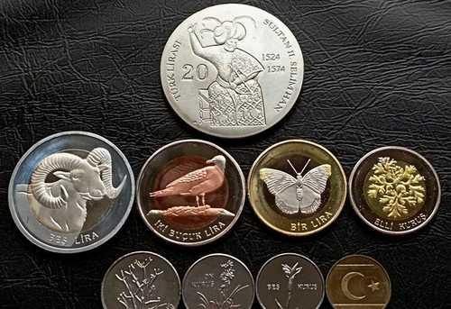 Турецкий кипр: набор монет 2010г. и 20 лир 2011г
