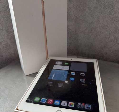 iPad 6 gen 32 Гб wifi