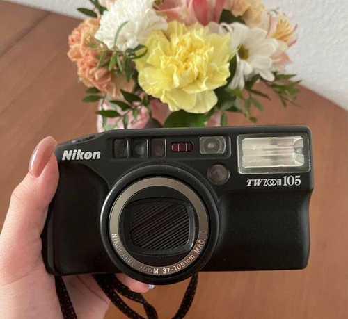 Плёночный фотоаппарат Nikon TW zoom 105
