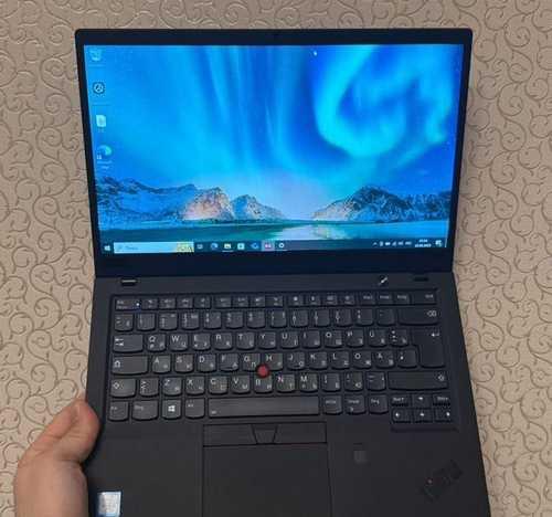 ThinkPad X1 Carbon Gen 6 i5-8350 16/256 FHDips