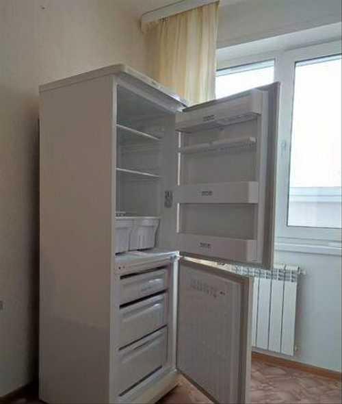 Холодильник 2- камерный