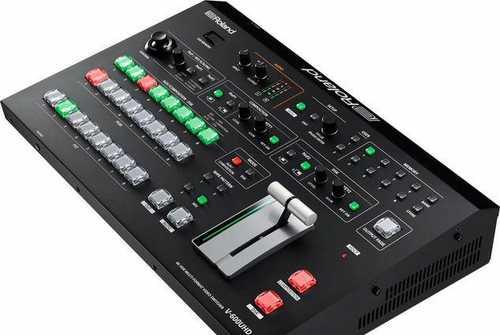 Roland V-600 UHD микшерный пульт