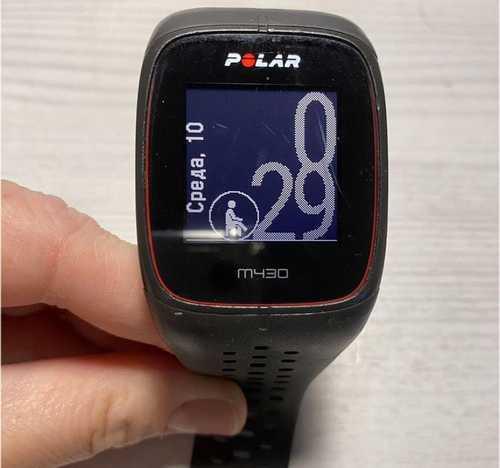 Часы Polar M430