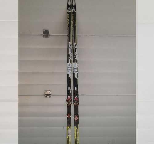 Лыжи беговые fisher carbonlite rcs