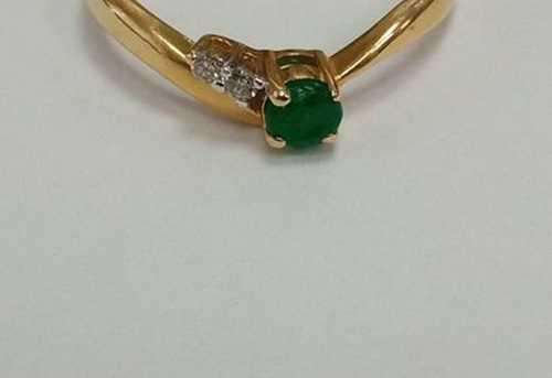Золотое кольцо с бриллиантом(14360)