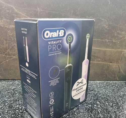 Электрическая зубная щетка Oral-B Vitality PRO