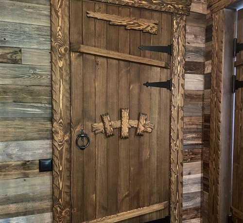 Дверь для бани под старину массив банная