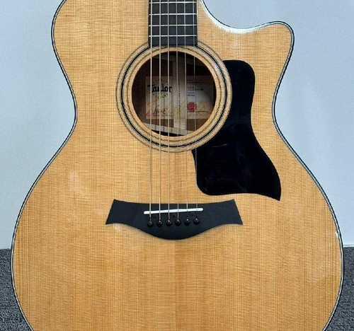Taylor 314ce V-Class с кейсом