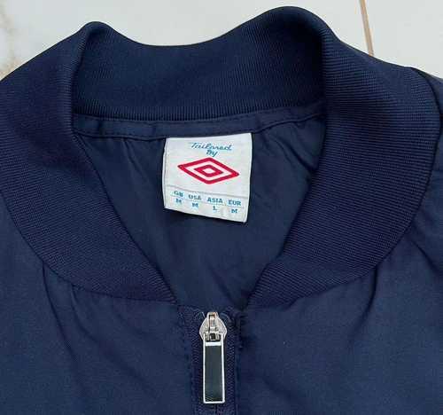 Бомбер umbro