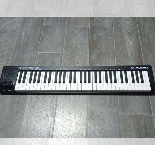 Midi клавиатура keystation 61 mk3 (M-audio)