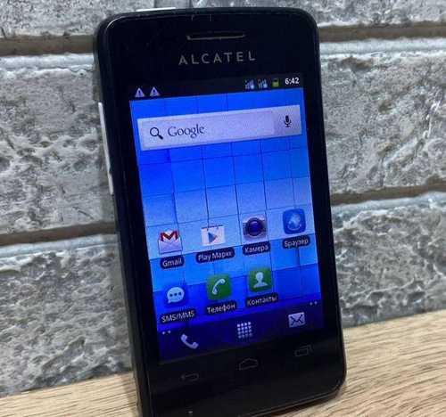 Alcatel One Touch Pixi 4007D, 512 МБ