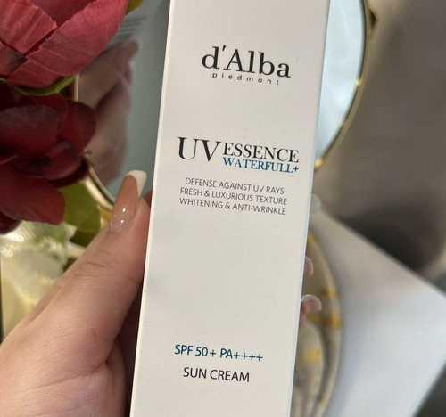 Солнцезащитный крем D'alba (dalba) SPF 50+