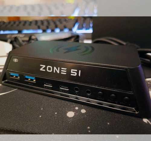 Zone 51 EXP HUB USB-хаб, беспроводная зарядка 15W