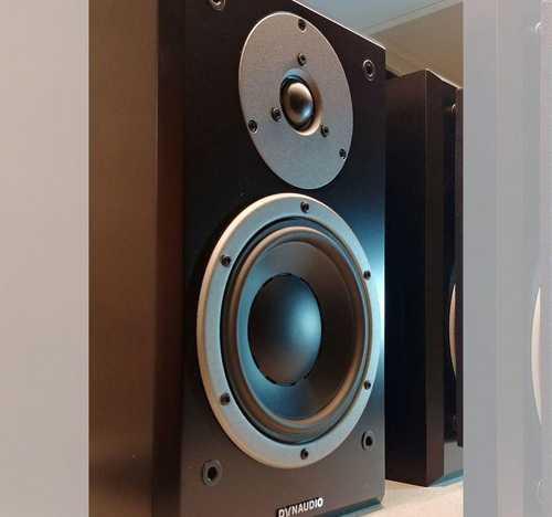 Dynaudio Emit M20