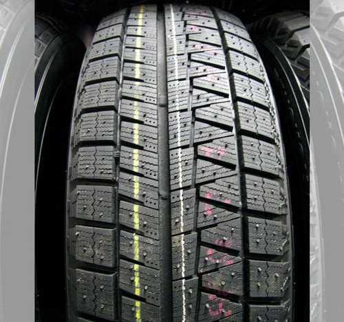 Bridgestone Blizzak Revo GZ 205/65 R16