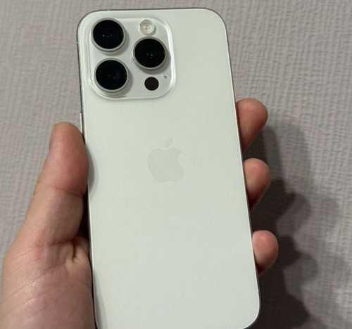 iPhone 15 Pro, 256 ГБ