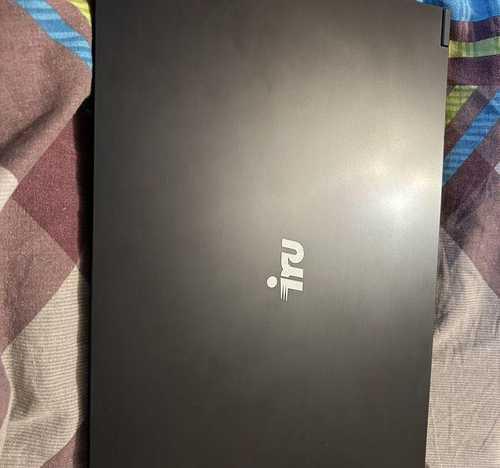Игровой ноутбук iru