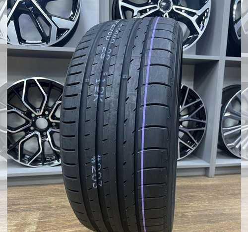 Yokohama Advan Sport V105T 285/45 R20 112Y