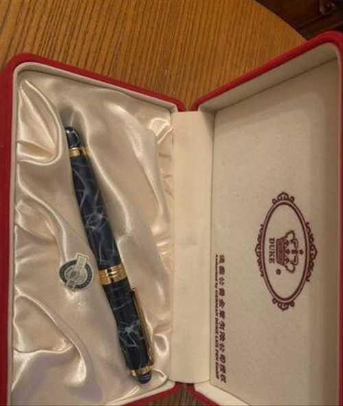 Ручка перьевая подарочная