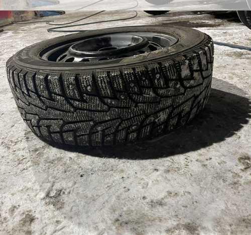 Hankook Winter I'Pike 185/60 R14 82T