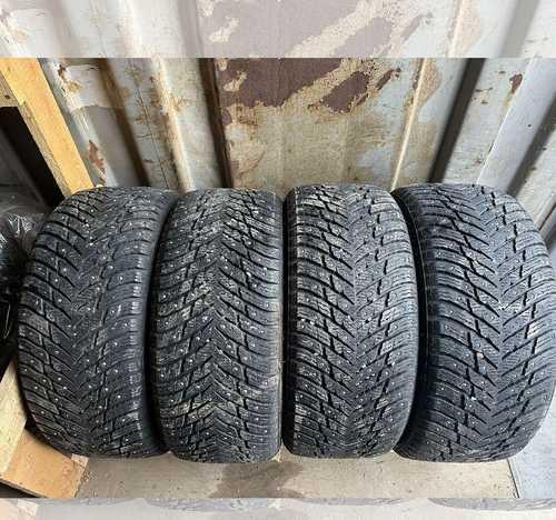 Nokian Tyres Hakkapeliitta 8 235/45 R18 98T