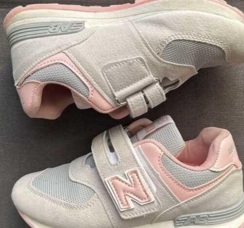 Кроссовки для девочек New Balance 34