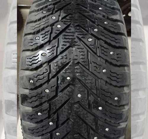 Nokian Tyres Hakkapeliitta 8 SUV 215/65 R16