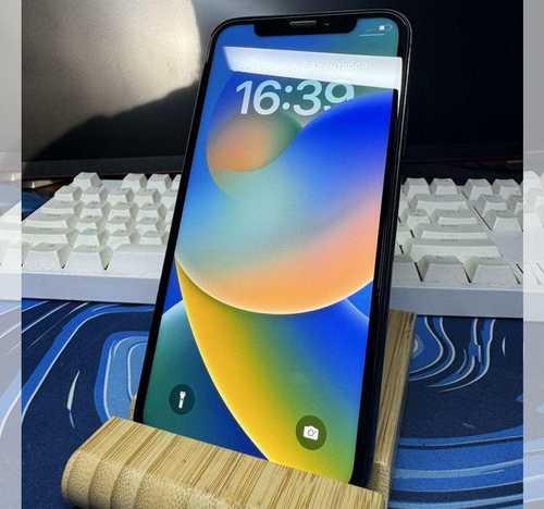 iPhone X, 64 ГБ