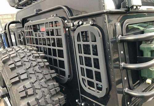Защита задних окон KDT для Land Rover Defender 90