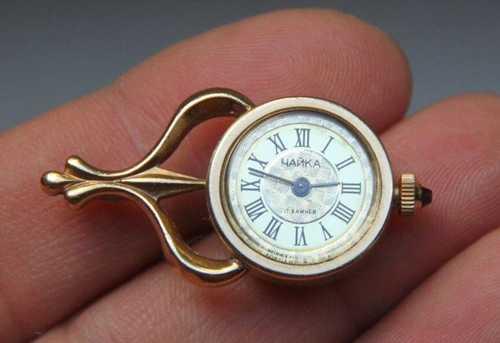 Женские механические часы чайка медальон кулон