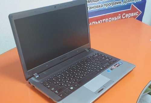 Ноутбук - Samsung NP355V4C-S01RU 8TW