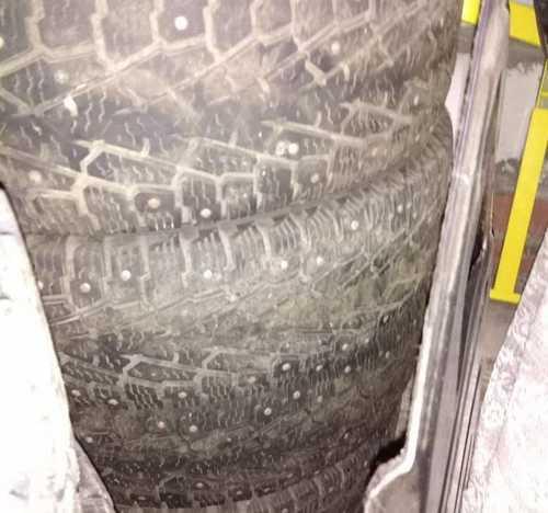 Nokian Tyres Hakkapeliitta 7 195/75 R16C 114
