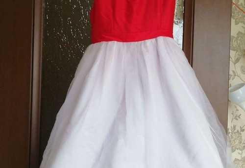 Платье для девочки 140