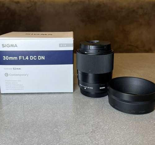 Sigma 30 1.4 DC DN