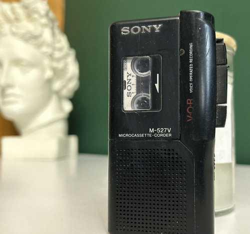 Кассетный диктофон Sony M-527V