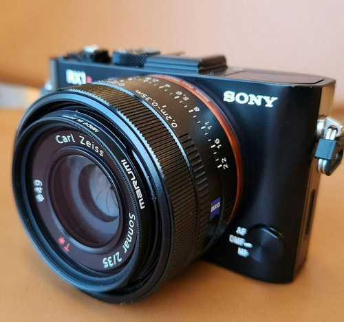 Компактная камера Sony RX1R