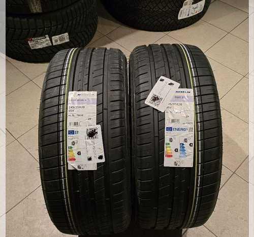 Michelin Pilot Sport 3 245/35 R20 и 275/30 R20