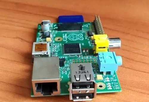 Raspberry Pi B 3Ватта + корпус + батарея +OC
