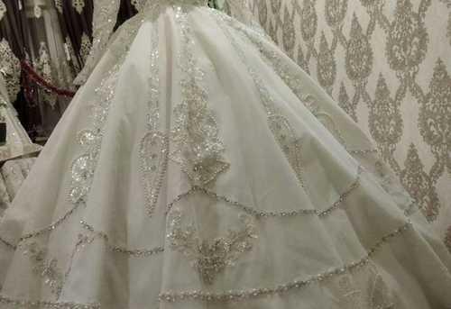 Свадебные платья напрокат