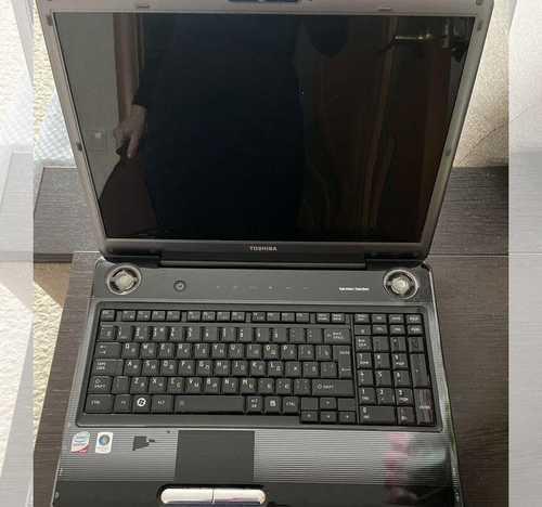 Ноутбук toshiba satellite Р300-135