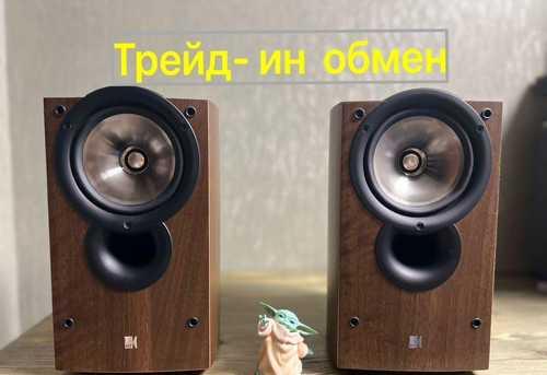 Полочные колонки kef Q1