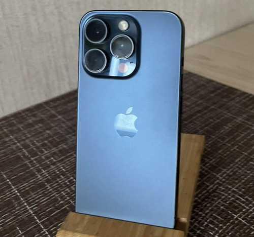 iPhone 15 Pro, 256 ГБ