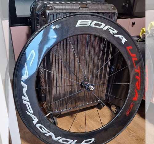Карбоновое колесо campagnolo bora ultra 80