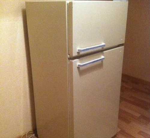 Холодильник бытовой электрический на запчасти