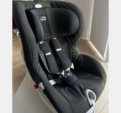 Автомобильное кресло britax romer king 2