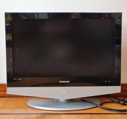 Телевизор Samsung 23"