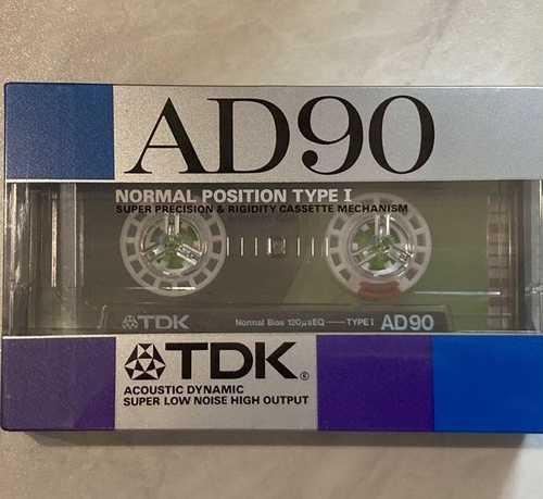 Запечатанная аудиокассета TDK 90